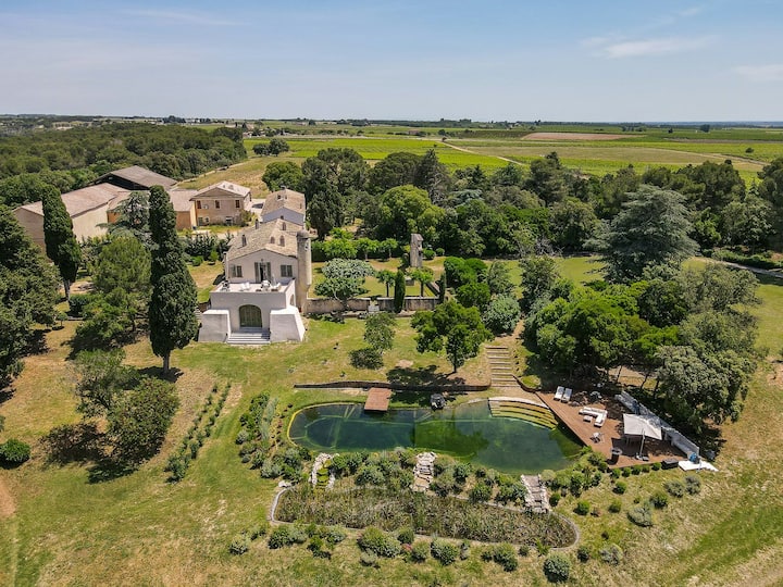 Castle In A Private Camargue Estate - Vauvert