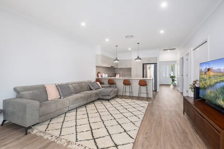 Gorgeous George - Berry