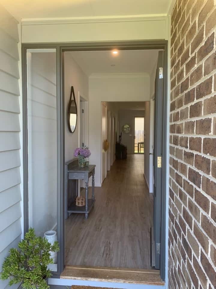 Gorgeous George - Private Berry Retreat - Berry