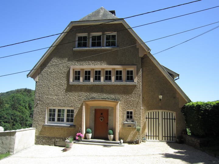 Maison Avec Vue Imprenable Sur Le Château Bouillon - Sedan