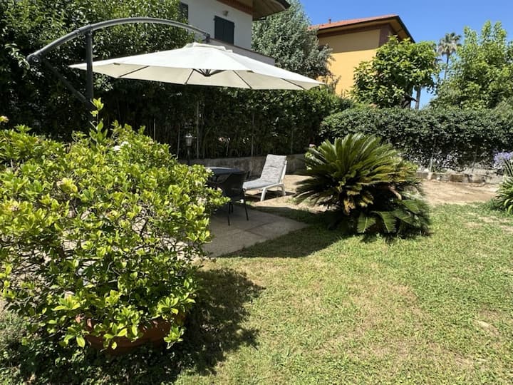 Lory - Marina di Massa