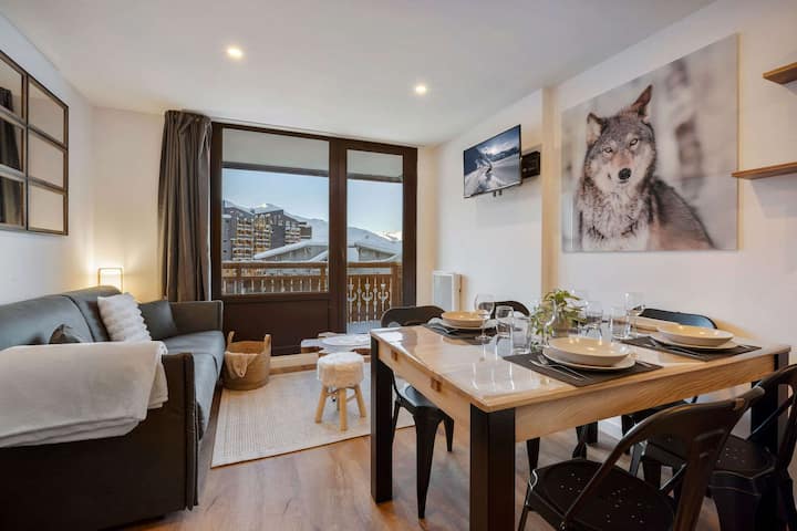 Ski In / Out Access With Alpine Balcony - Modane