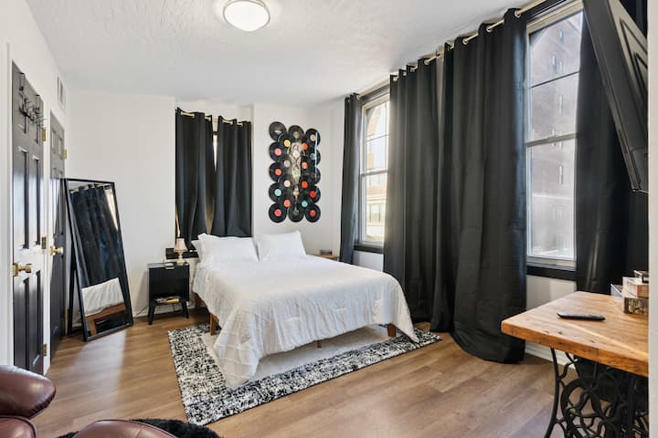 Brady Station - Unit 1 Engine Room (Studio Plus) - Davenport, IA