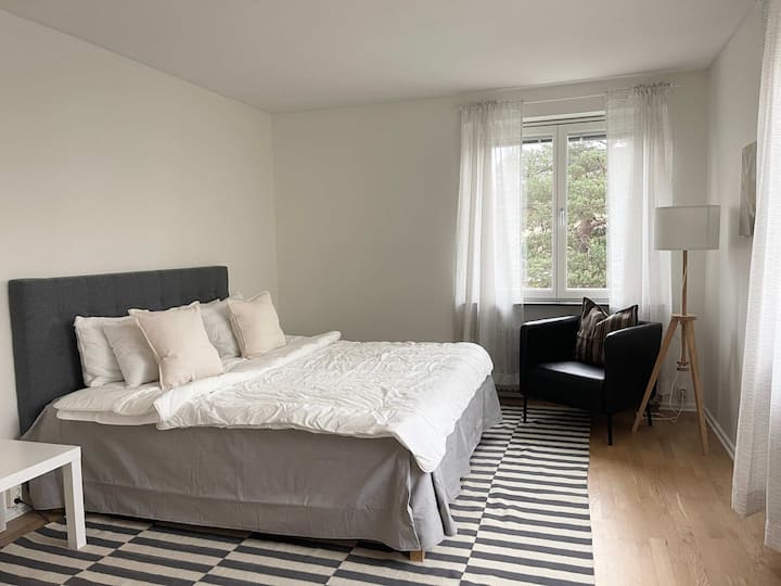 Cozy 2-bedroom Apartment In Stockholm - Stockholm