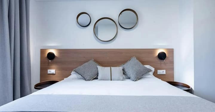 One Bedroom Apartment I Smartr Valencia Turia - Valencia