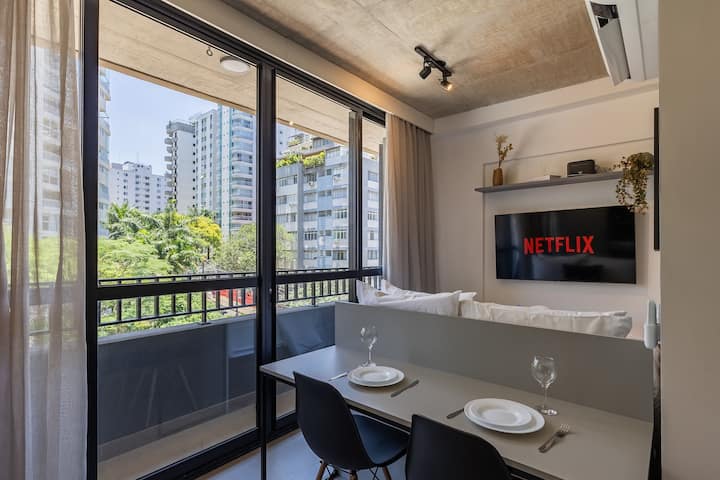 Lindo Studio Com Varanda Na Alameda Itu - Brésil