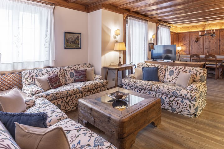 Casa Lana, Comfort In The Center Of Cortina D'ampe - Cortina d'Ampezzo