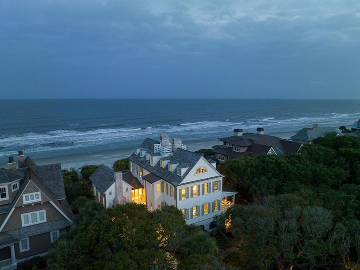 Showstopping Oceanfront W/ Pool & Spa - Kiawah Island, SC