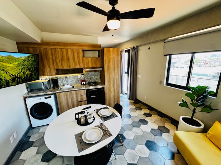A Pasos Del Tren Ligero: Loft Colonial Con Terraza - Guadalajara