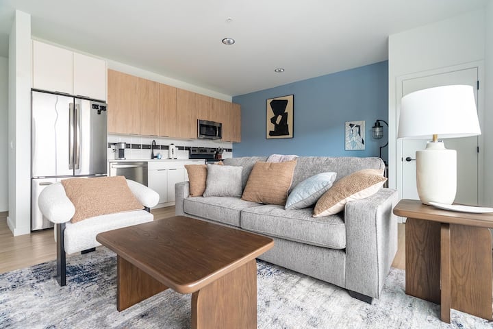 Landing | Incredible 1bd In Downtown Bozeman - Bozeman