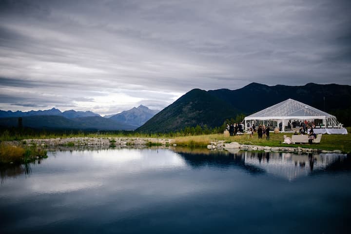 Snowmoon Ranch Weddings And Events - Lake McDonald, West Glacier