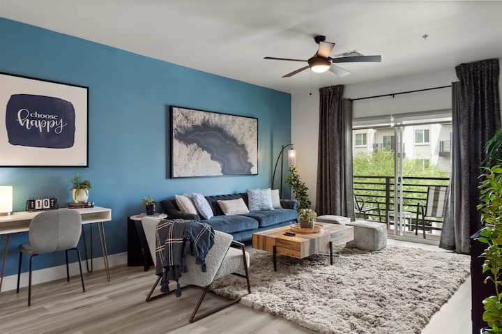 Outdoor Games • Heated Pool •Close To Golf & Shops - Phoenix, AZ