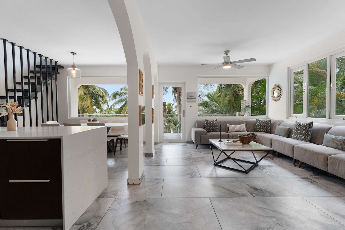 Casa Grande | Piscina privada en la mejor ubicación de Rincón - Villas ...