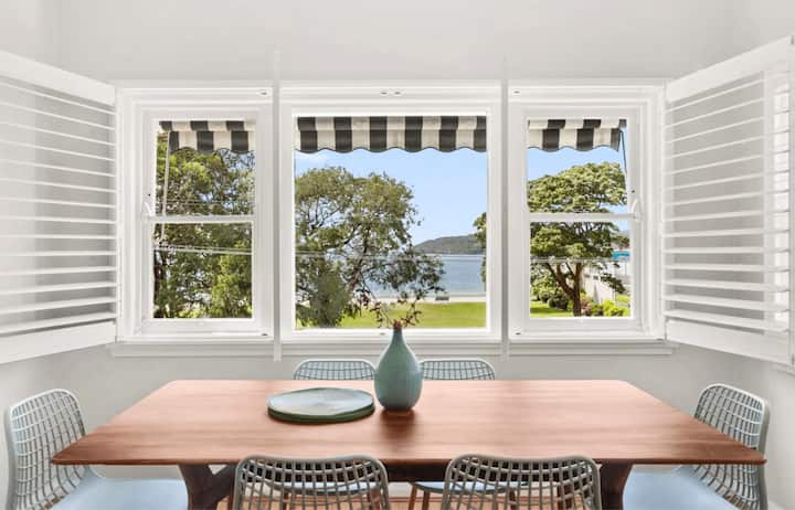 Balmoral Beauty | Elevated Living On The Esplanade - North Sydney