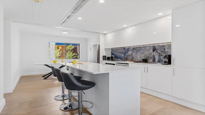 Kookaburra Quincey - Port Stephens