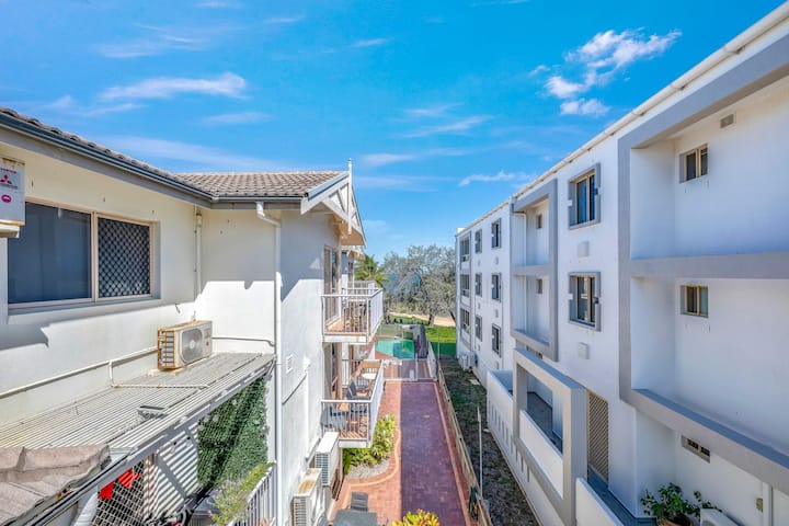 Shoreline Apartments - Unit 4b - Bundaberg Central