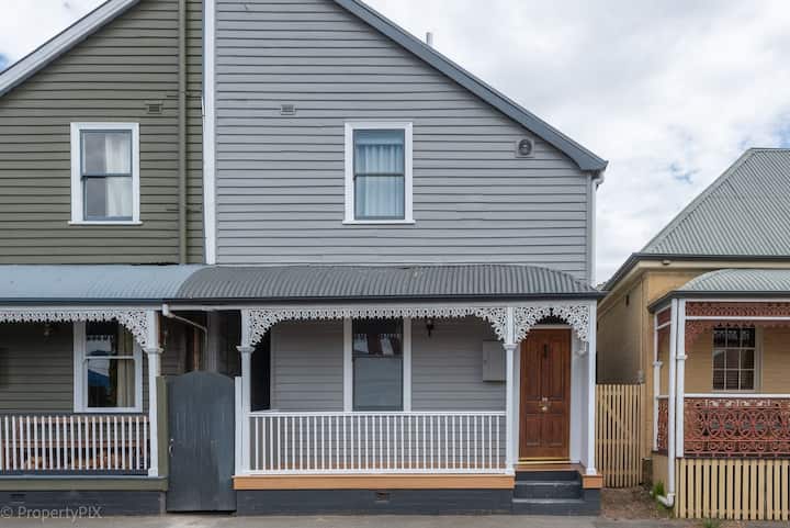 Smith 1910 Excellent Inner City Location - Hobart