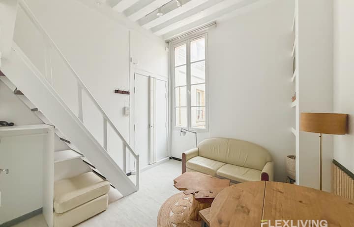 Charmant Studio Dans Paris 04ème - Paris