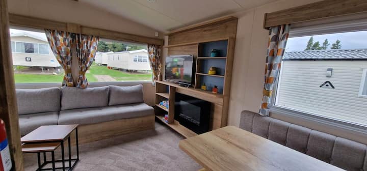 Vacant Nests | Seton Sands | St. Andrews |Starlink - North Berwick