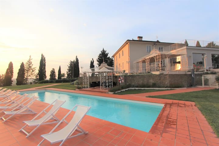 Villa Pici - Private Tuscan Villa With Pool - Certaldo