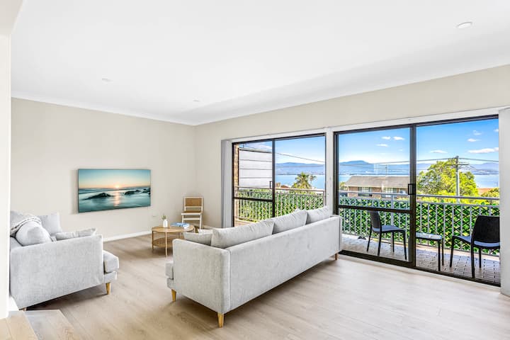 Lakehaus On Mount - 4br, Game Room, Bbq Deck - Wollongong
