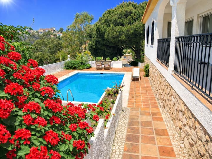 Pool, Sea Views And Privacy V208 - Fuengirola