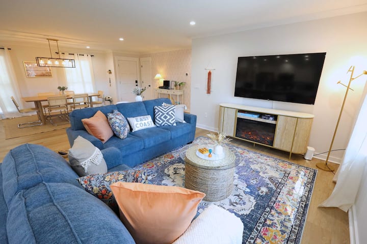 Newly Renovated Charleston Ranch | 4br, 8 Guests - Charleston, SC