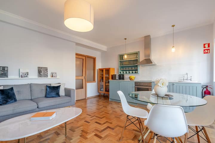Light-filled Cedofeita Apt By Hostwise - Oporto