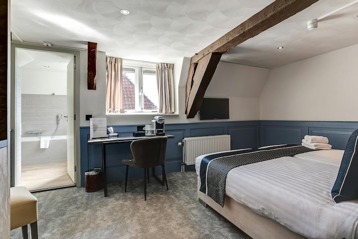 Quadruple Room By Hotel Royal Bridges - Zoetermeer