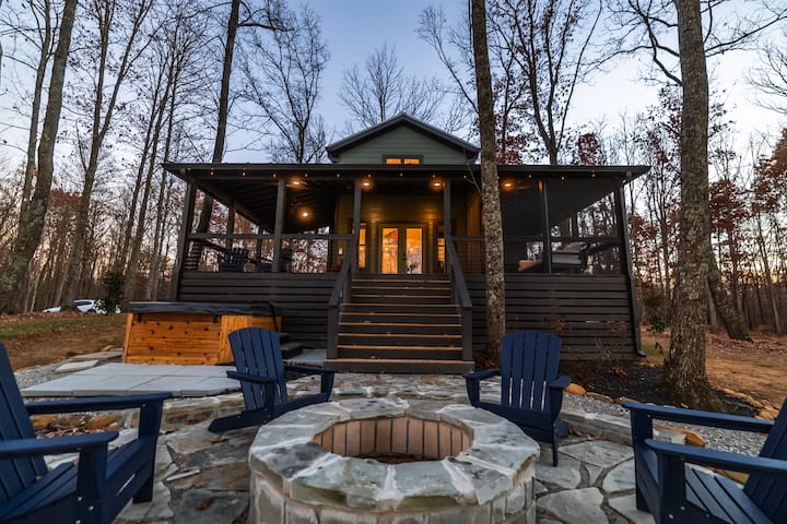 Tennessee Treasure At The Retreat At Sunset Bluff - Monteagle, TN