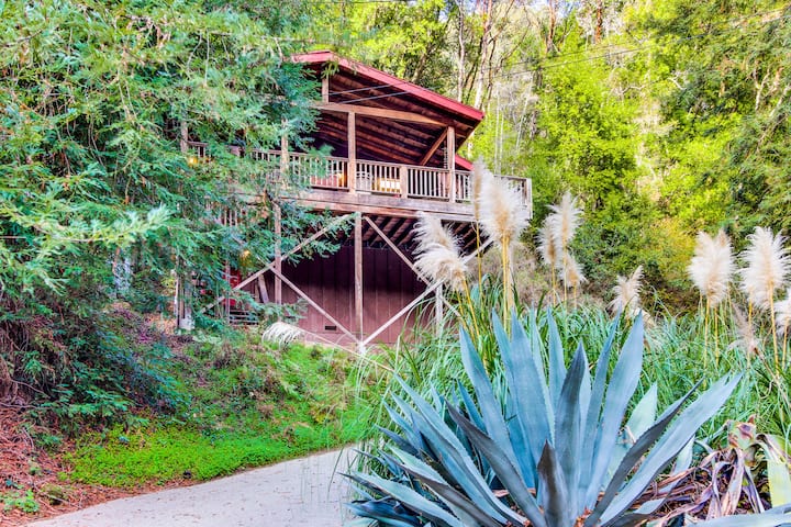 Rustic Mtn-view Home W/ Wood Stove: Dog Friendly - Boulder Creek, CA