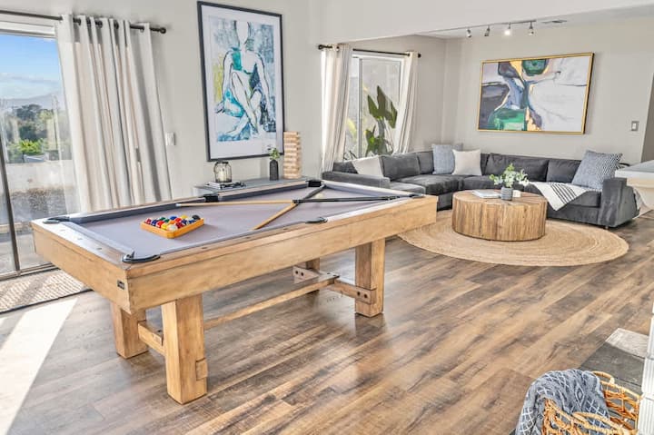 Spacious Hillside Estate | Heated Pool+sunset View - Santee, CA