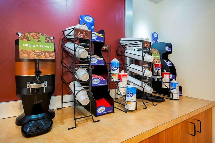 Family-friendly Stay Near Six Flags | 2 Units - Grapevine, TX