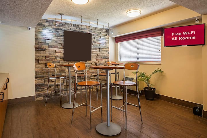 4 Near Airport Stay Minutes From Lake & Golf - Grapevine, TX