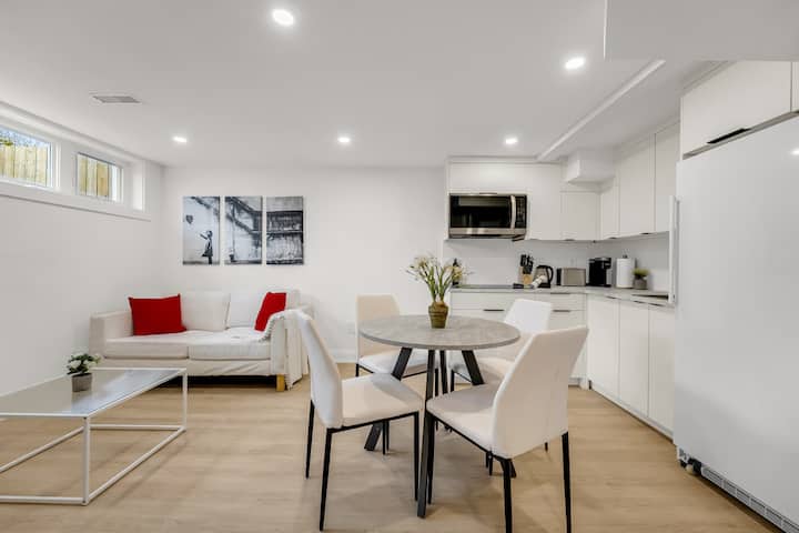 *Cozy* 1 Bedroom Home Near Waterfront/trails - Burlington