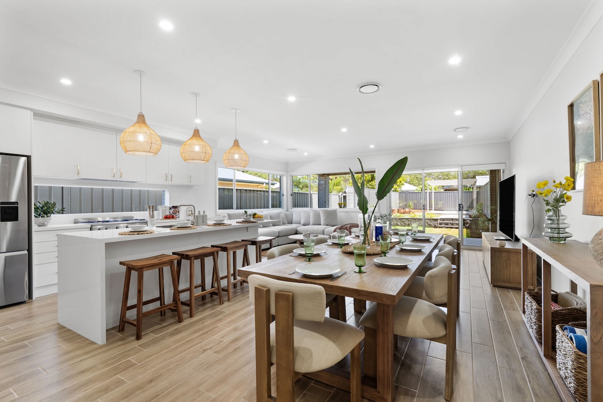 Mare Mio Callala Beach Jervis Bay - Houses for Rent in Callala Beach ...