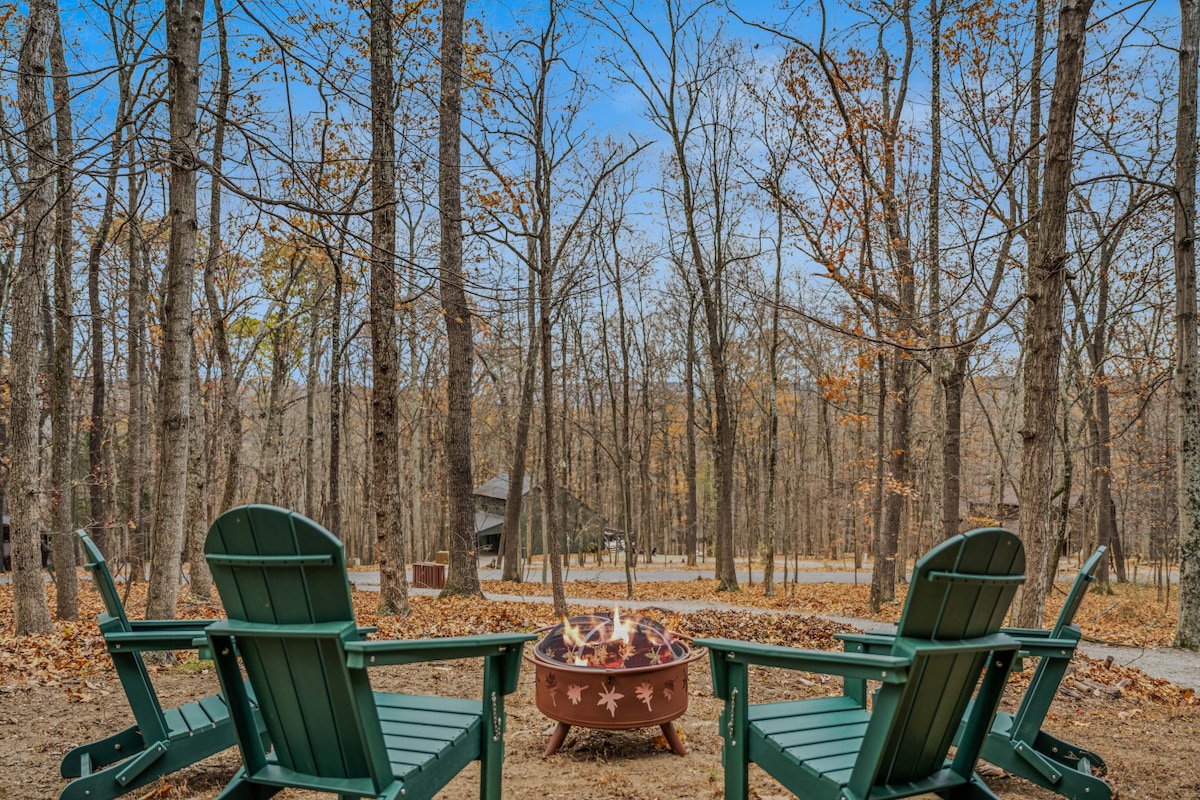 Skyefall wifi, fireplace, hot tub, fire pit, deck - Houses for Rent in ...