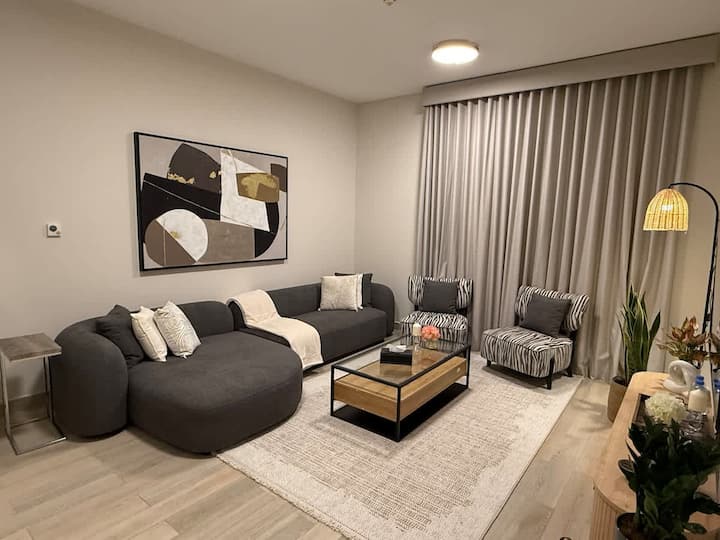Bright 1br | Yas Island | Near F1 & Ferrari World - Abu Dhabi