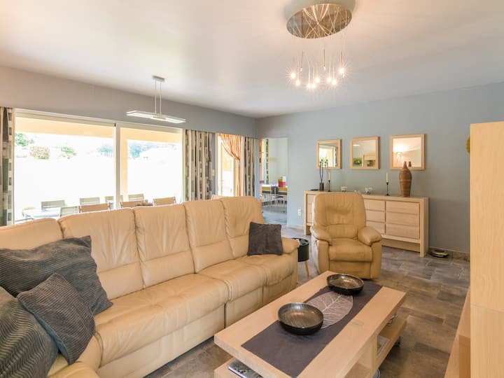 Agréable Maison De Vacances Avec Piscine Privée - Bergerac