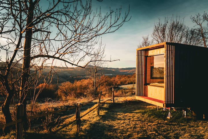 ※ Homnest ※ Confins Des Dômes ※ Volvic à Vulcania - Puy-de-Dôme