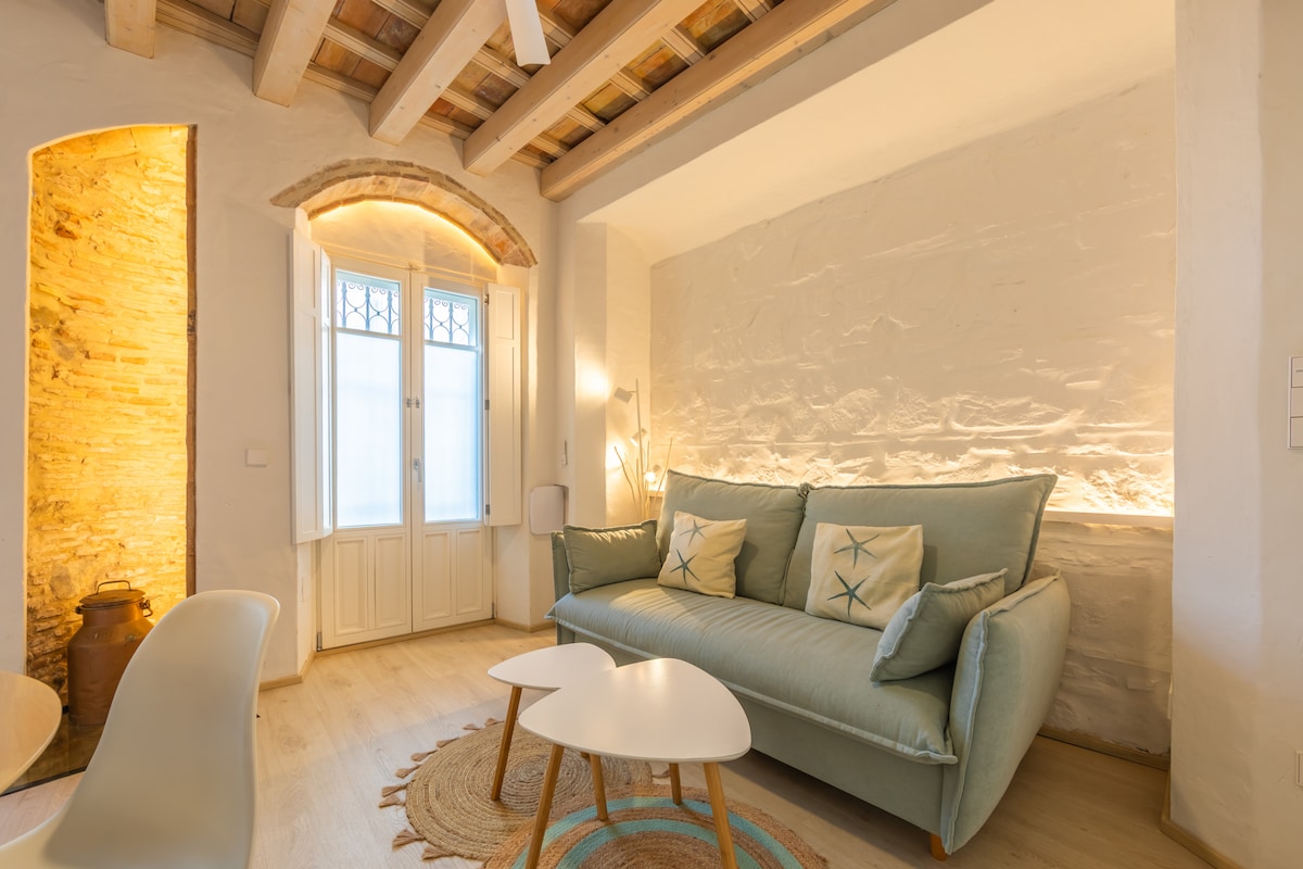 Acua - Tarifa Old Town: Style and Comfort - Flats for Rent in Tarifa ...