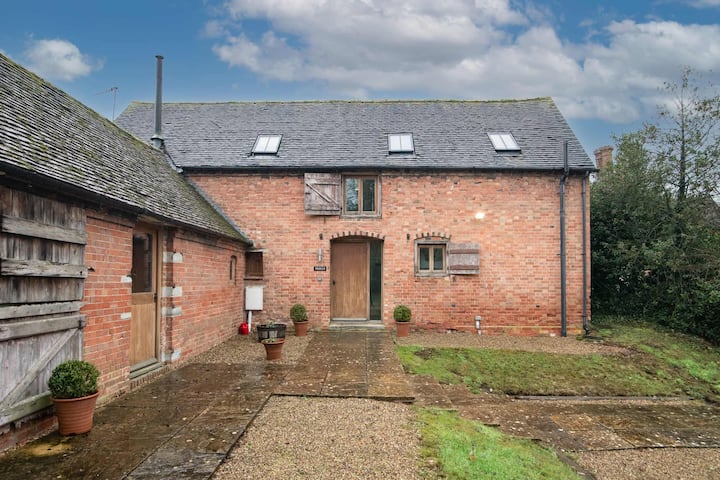 Troilus Barn - Stratford-upon-Avon