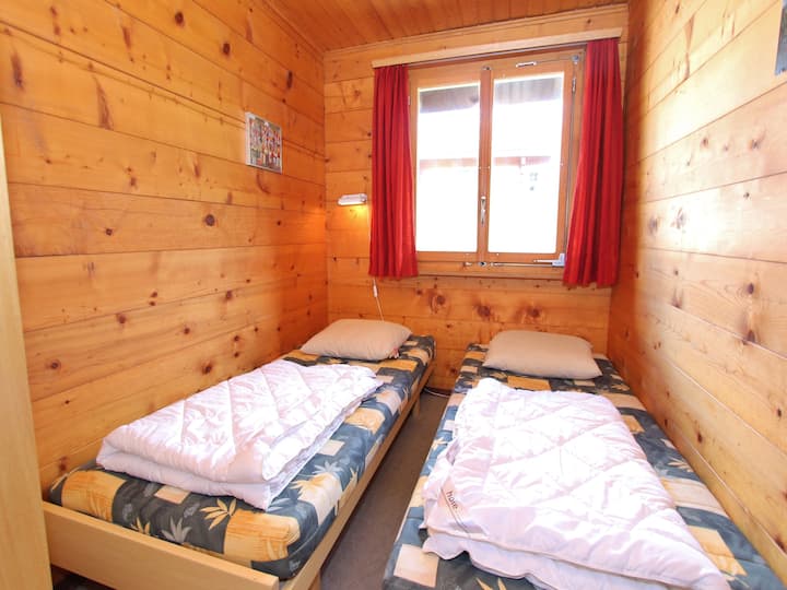 Chalet In Wiler Near Ski Lift & Views - Fiesch