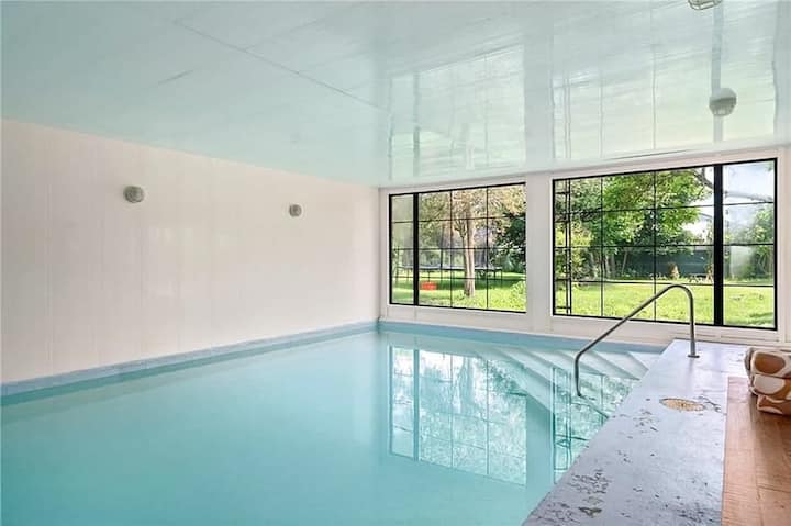 The Stillwater -  Indoor Pool & Finnish Sauna - Sand Banks