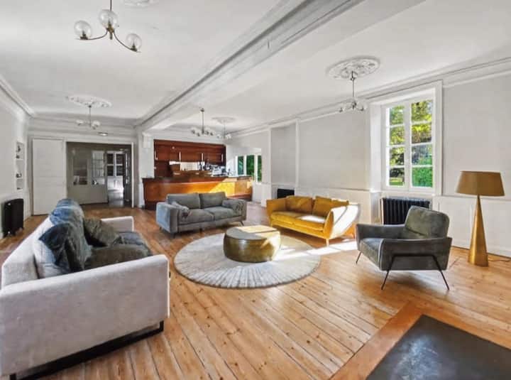 Maison De La Source, Charme Authentique Et Moderne - Lot