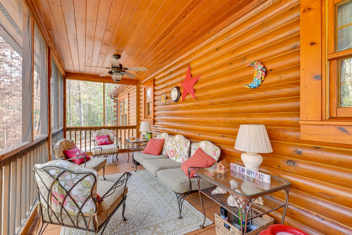 1 Mi to Lake Tillery: Outdoor Retreat w/ Hot Tub! - Cabins for Rent in ...