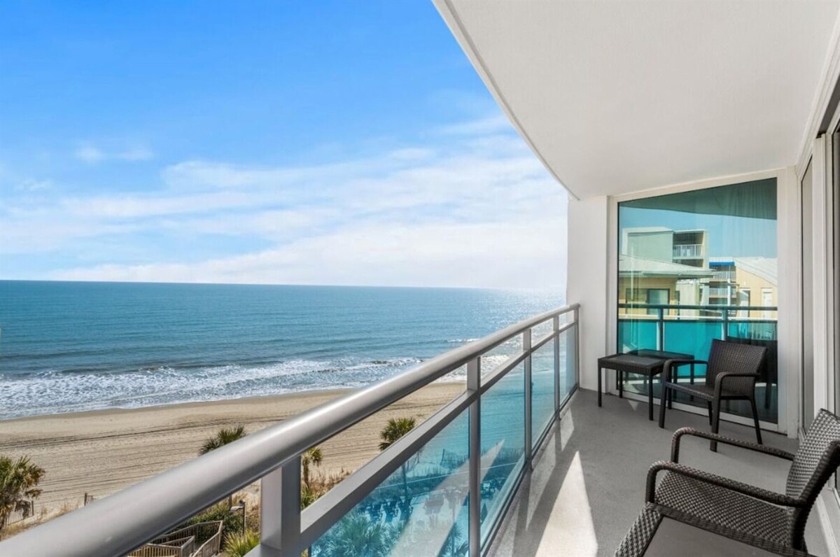 New Corner 6th FLOOR, Floor to Ceiling Glass Views - Condominiums for ...