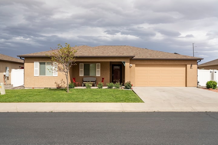 Canyon View Central Location Workspace - Grand Junction, CO