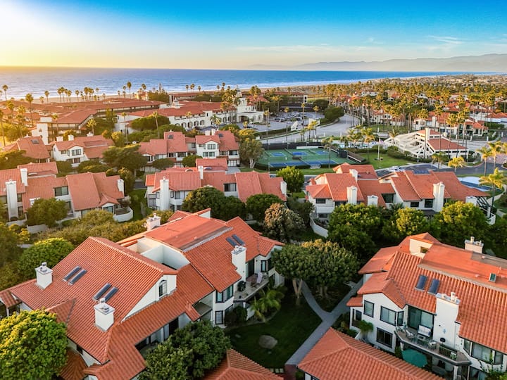 30+ Stay! Gorgeous Community, Close To Beach W/spa - Oxnard, CA