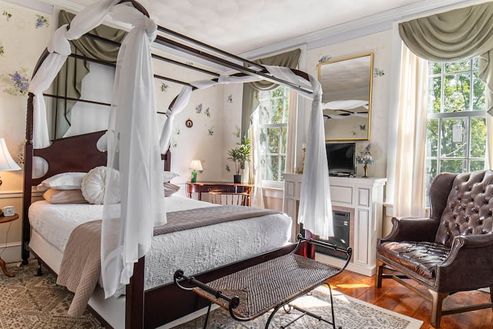 Suite 2 - Miss Murphy's B&b - Galena, IL